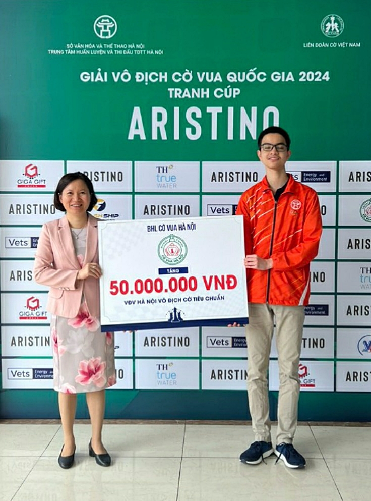 Bành Gia Huy vô địch quốc gia cờ tiêu chuẩn ở độ tuổi trẻ hơn Lê Quang Liêm